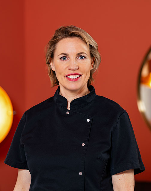 About us - Hautarzt D.Uribe Holmgren